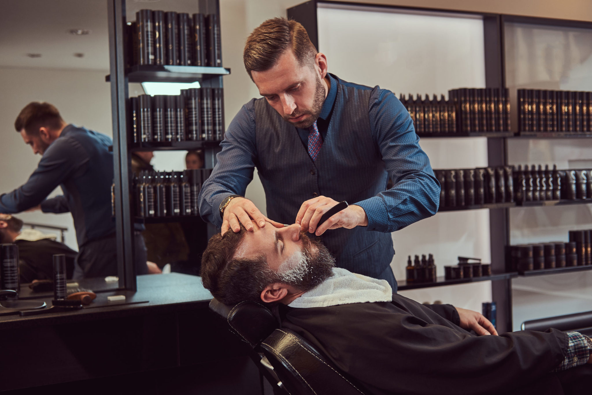 The Features of an Electric Barber Chair – Diaal News